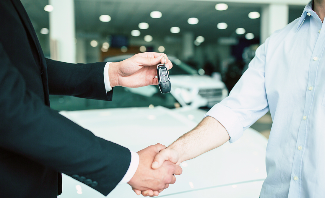 GIBING｜高木綜合商事｜自動車販売・保険・フォトスタジオ・美容室